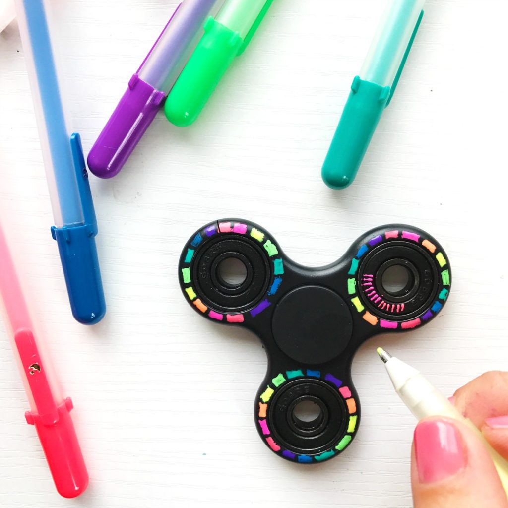 DIY Fidget Spinner Colorful Designs
