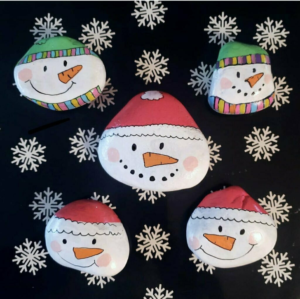 25 Christmas Rock Painting Ideas