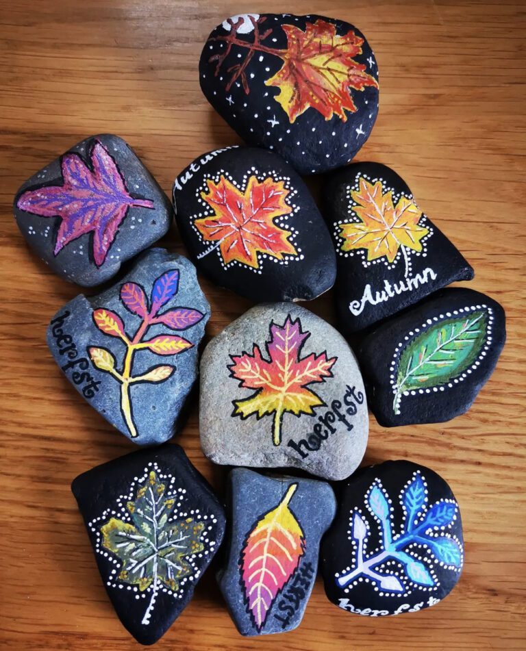 15 Thanksgiving Rock Painting Ideas